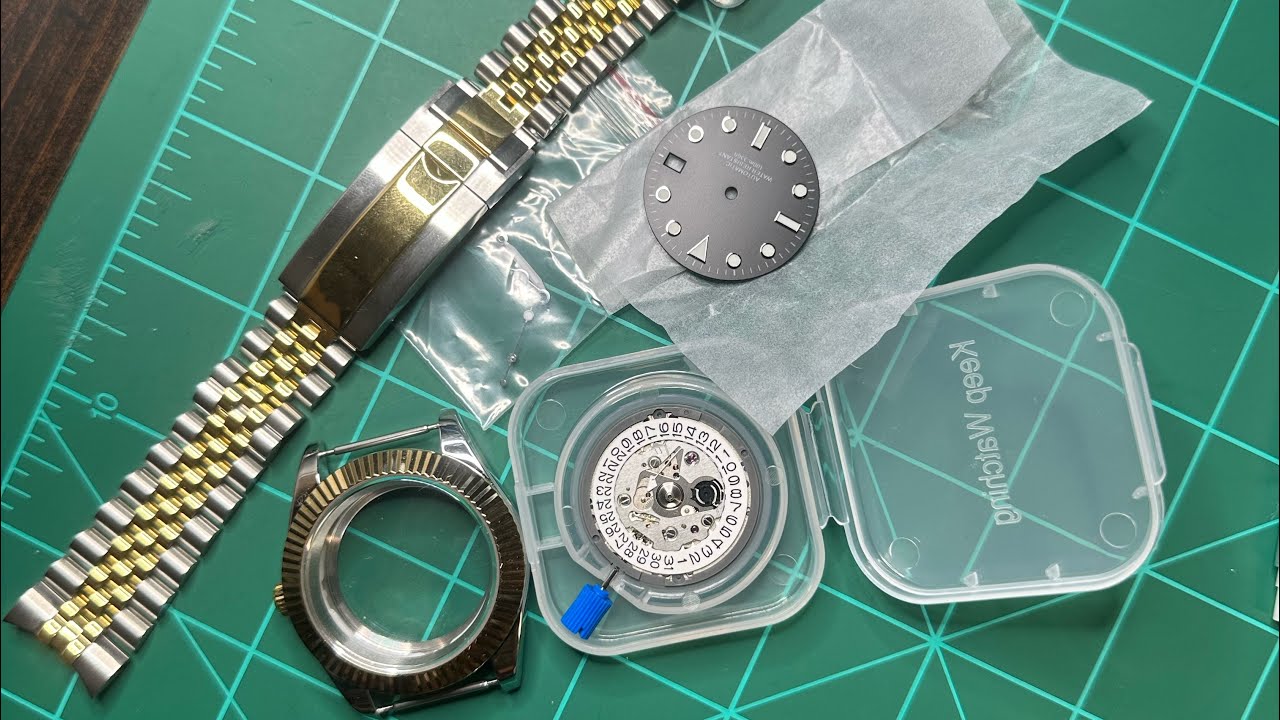 The Two-Tone Trevor watch build by Dodson Watches! High quality parts ...