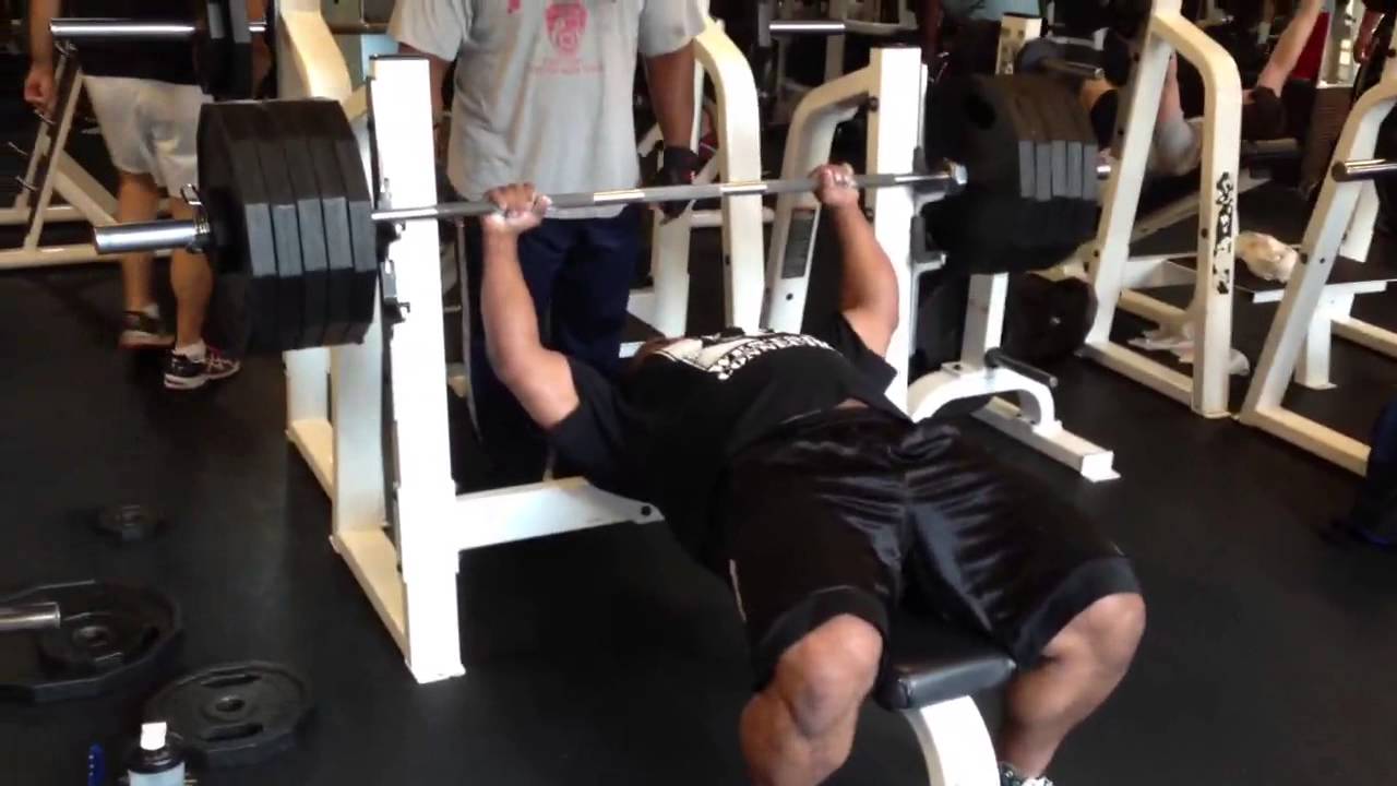1st Time - 500 lb. Bench Max - YouTube
