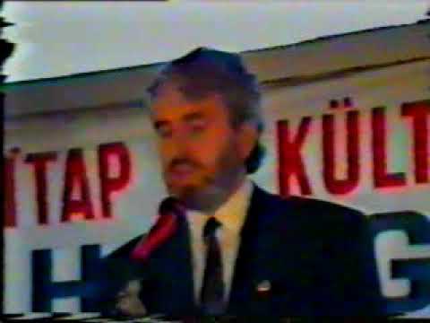 Hasan Mezarcı Nef'i nin şiirini okuyor