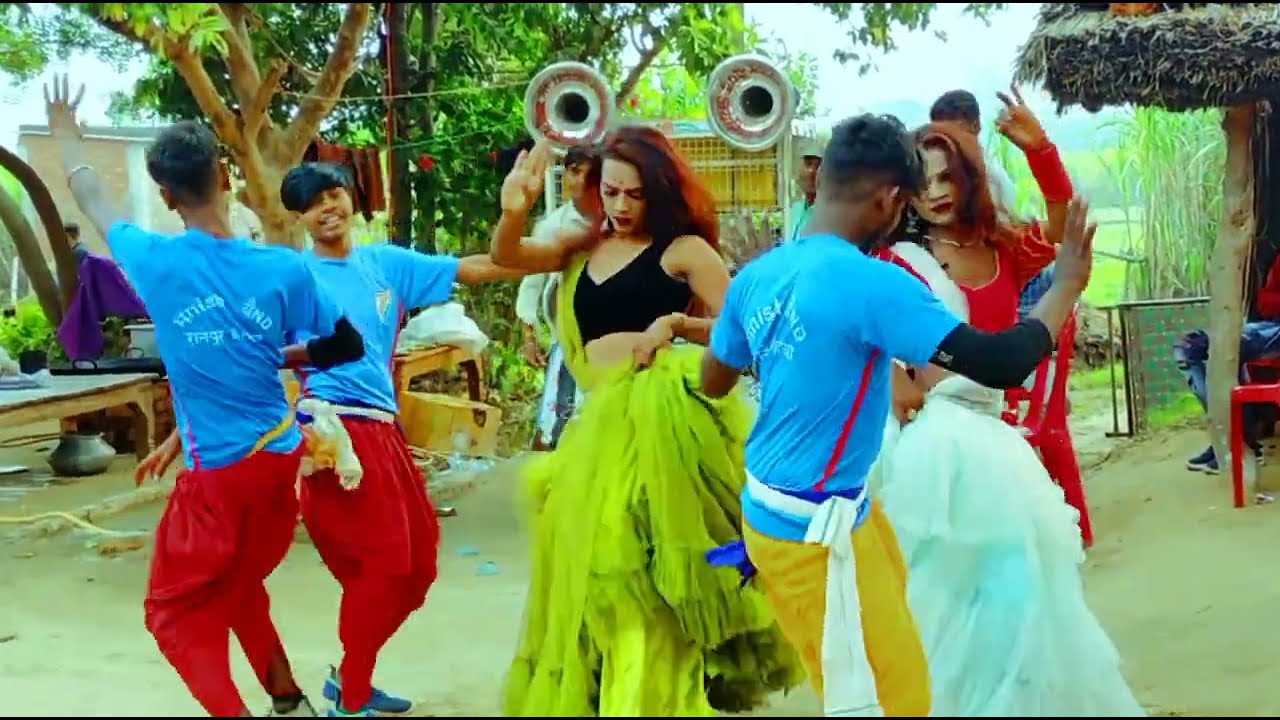 khesari Lal ka gana gajab staile me #yadav band pary dance video - YouTube