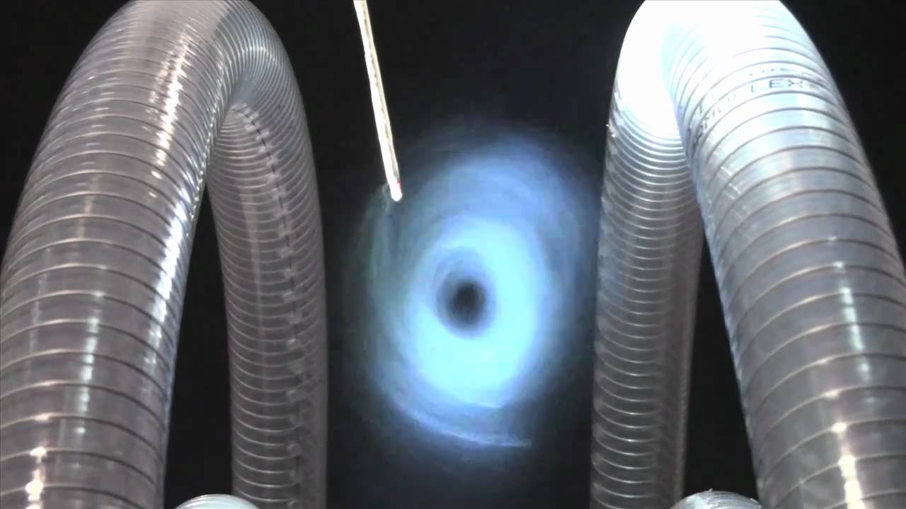Vortex research. The eye of the vortex! (experiment 20101104) - YouTube