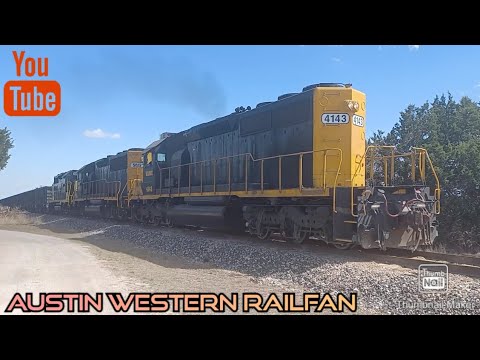 (GEEP DUO!) WAMX 4143 leads 2 GEEPs on Train 301 outside of Burnet Texas - YouTube
