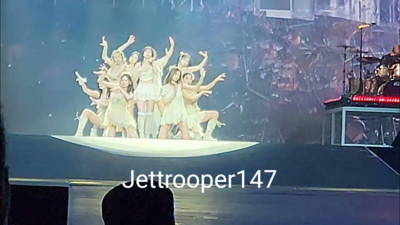Cry For Me - Twice 4K 60FPS - Chicago 2nd Row View [230629] - YouTube