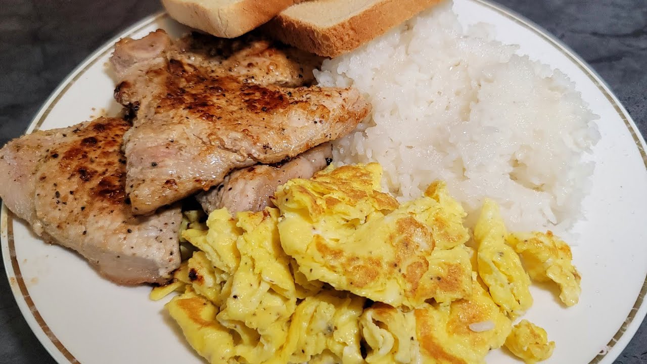 Cooking one if my favorite Breakfasts| Grilled Pork Chops and Eggs ...