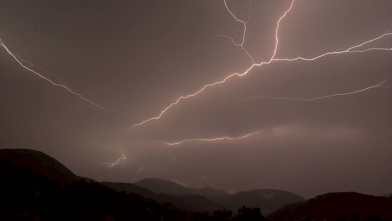 GENTLE RAIN with DISTANT THUNDER ~ lightning show - YouTube