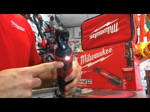 Matraca M12 Milwaukee - YouTube