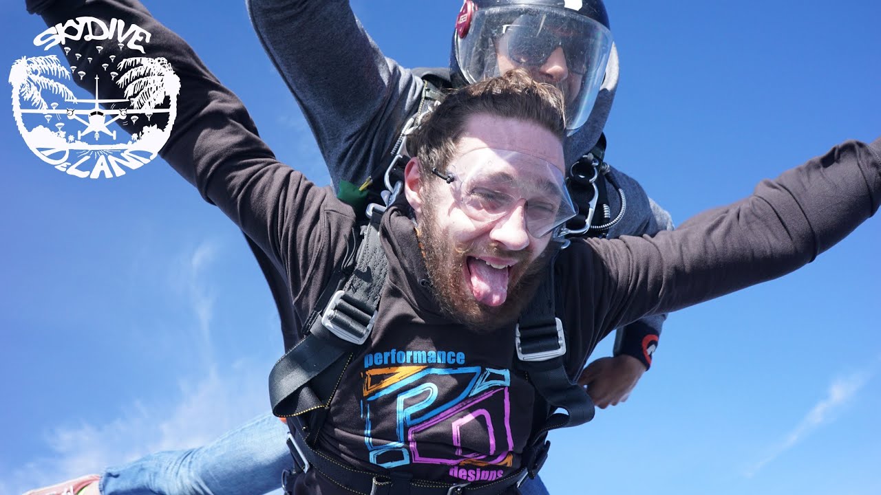 Chris LOVED His FIRST SKYDIVE! - YouTube