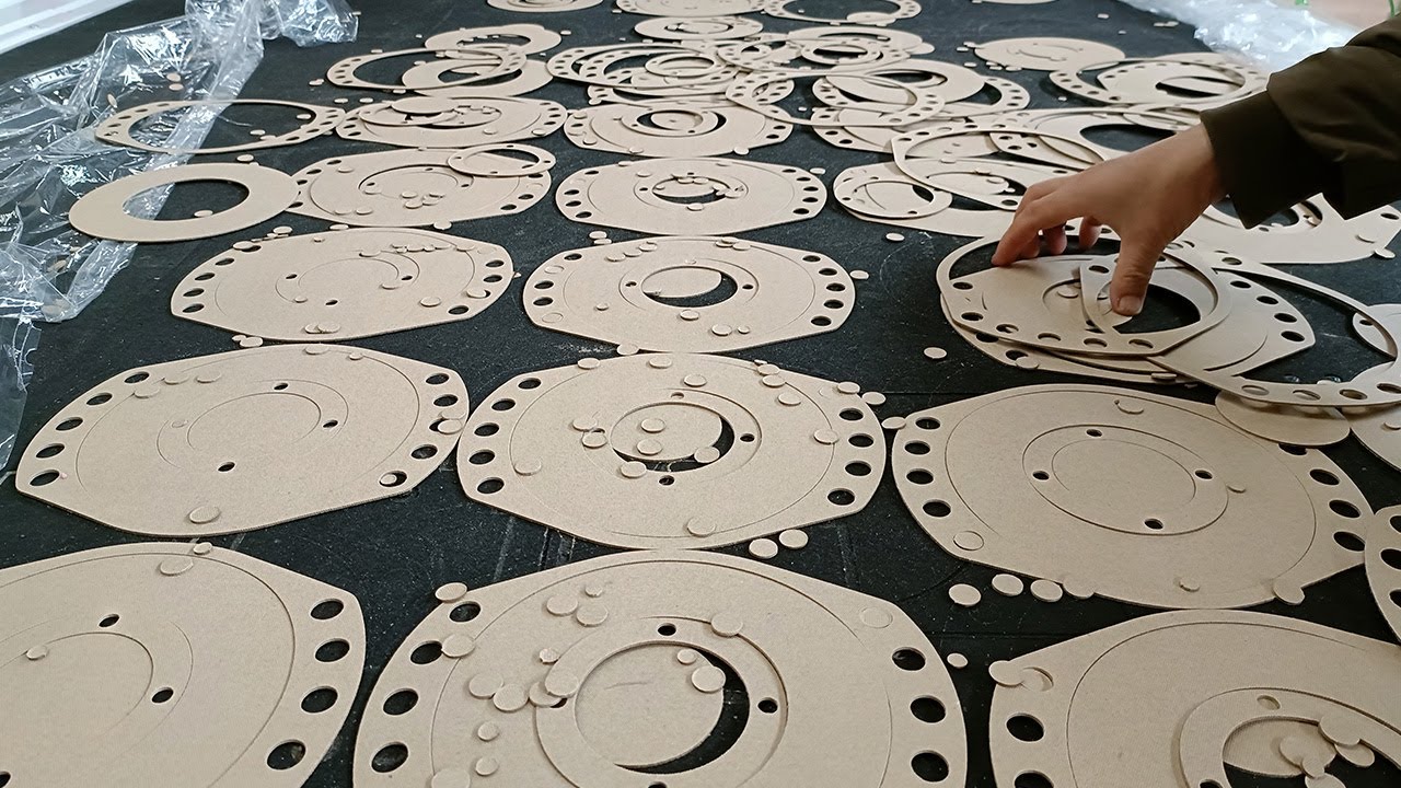 AMOR Electrical Insulation Pressboard Cutting Machine - YouTube