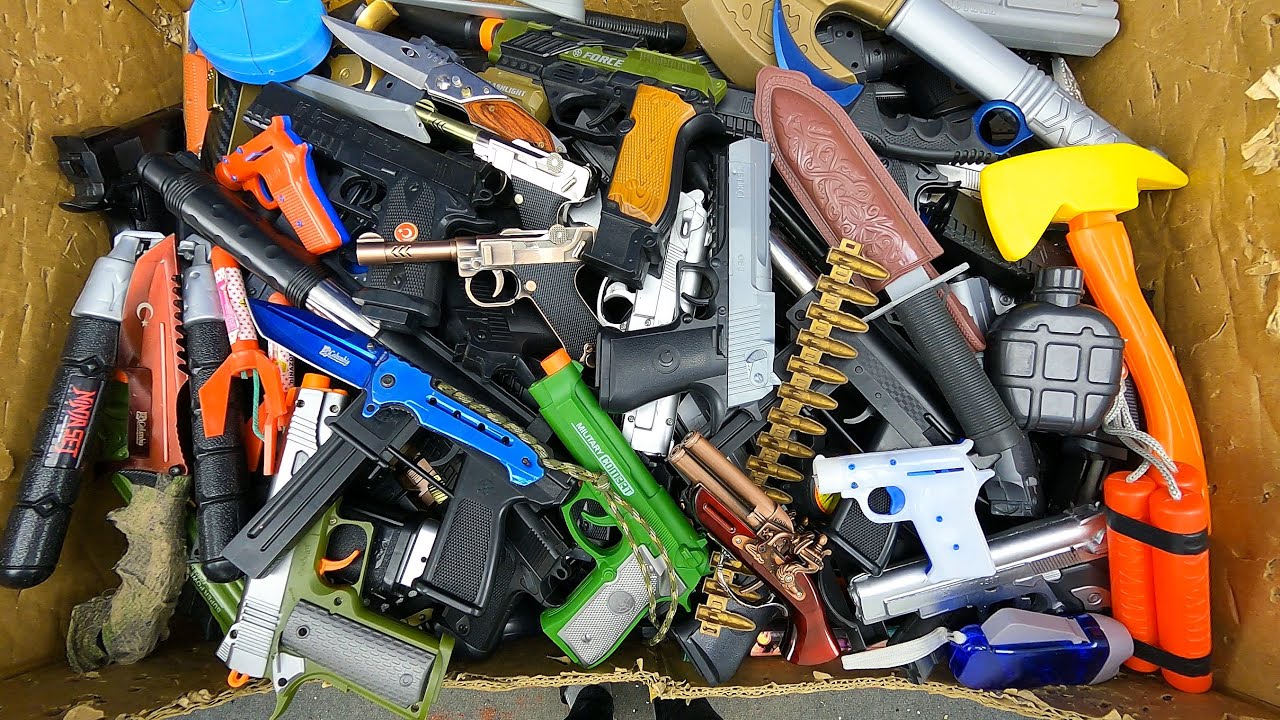 Box of Toy Beads Shooting And Sound Light Guns And Rifles, Toy Gun ...