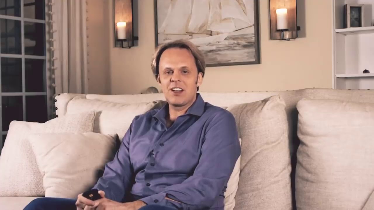 David Wilcock explains Salvatore Pais Triangle hybrid craft Patent ...