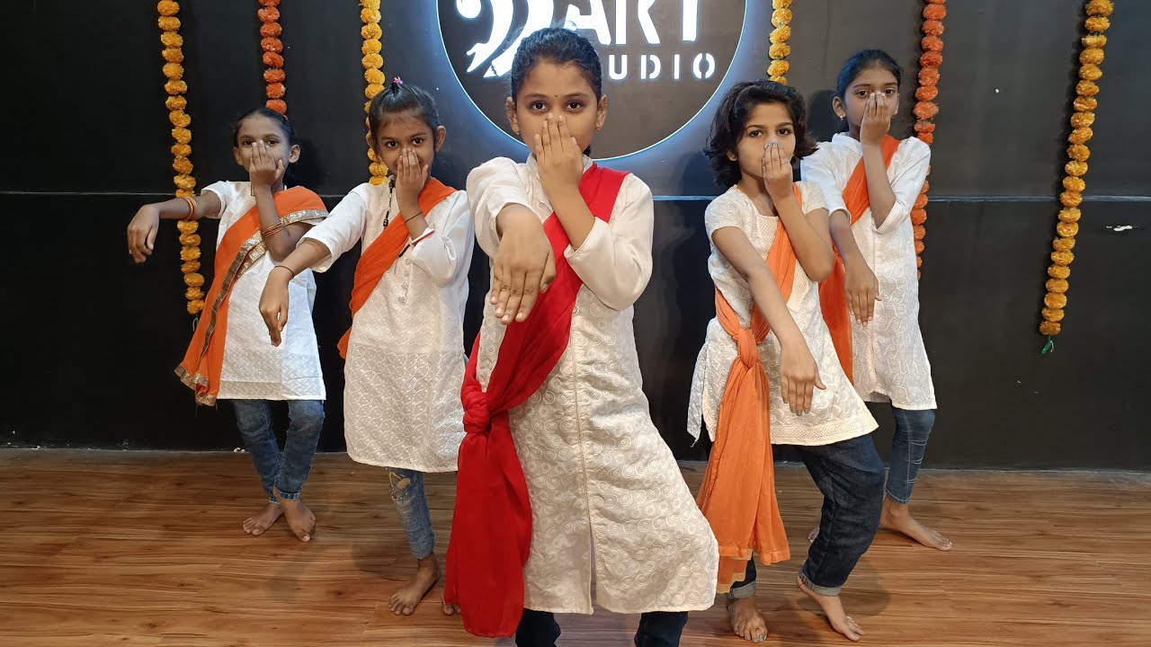 Deva Shree Ganesha | Ganpati Special | Kids dance Batch | The Art Studio - YouTube