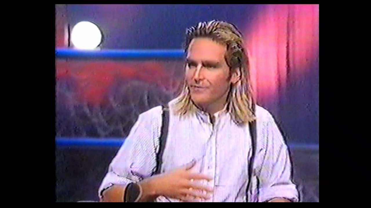 The Alarm - Interview (Elinor Jones, Welsh TV 1989) - YouTube