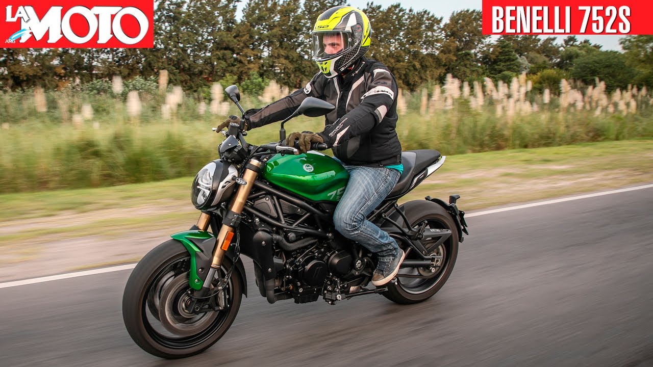 Benelli 752S - Test Ride - YouTube