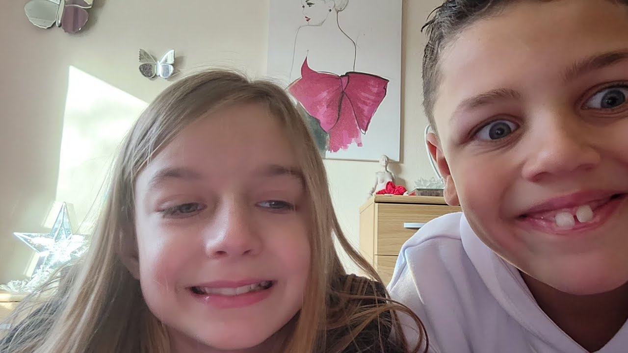 RANDOM VID - YouTube