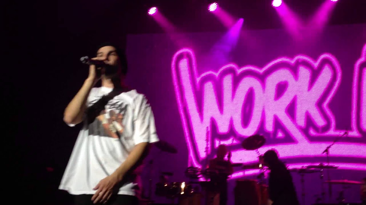 Ylvis - Work it live in Ås - YouTube