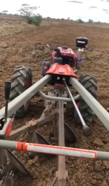 yanmar TF 150 plowing the rice fields.#yanmar #shorts - YouTube