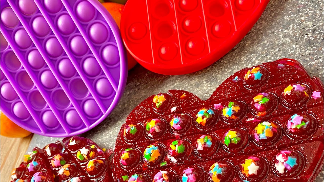 Kid Friendly Summer Recipe! Pop It Fidget Lollipops!! 🍭 - YouTube