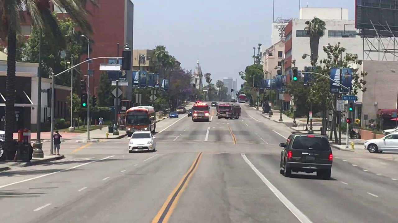 Lafd Light force 29 responding code 3 - YouTube