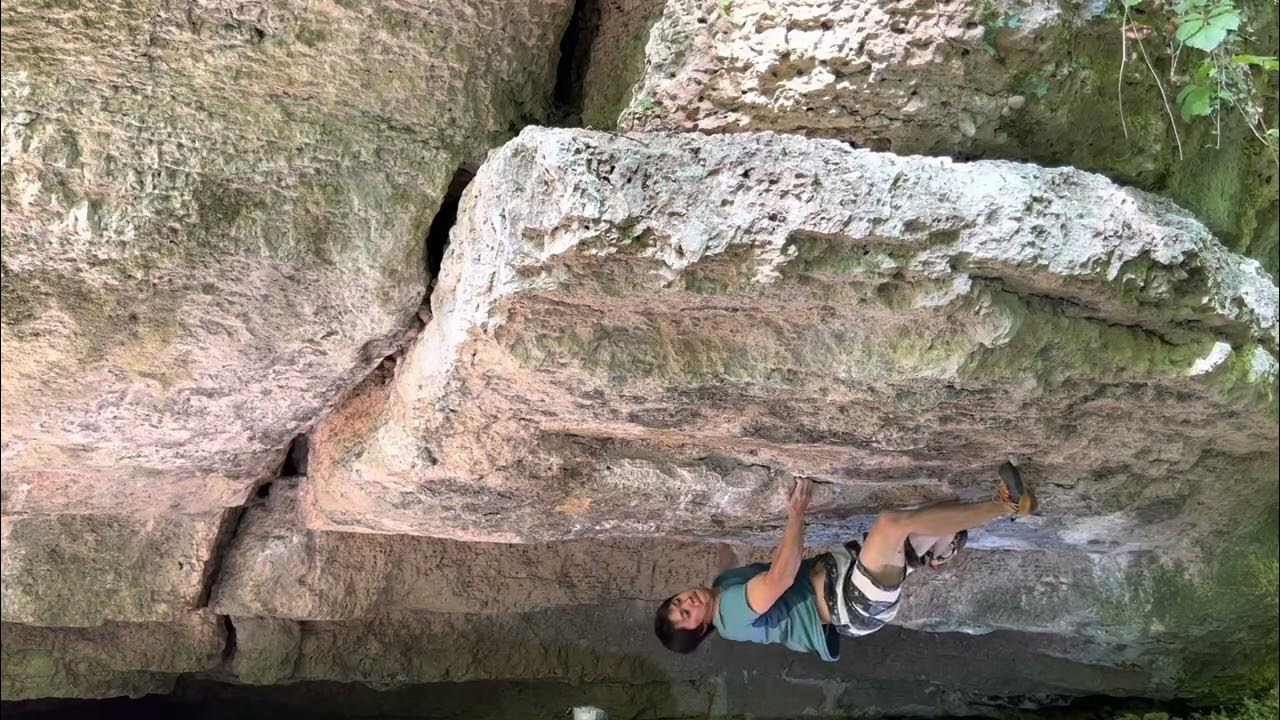 Soul Crusher 7C+ (V10, 3段) - Anstone Stones Wood - YouTube