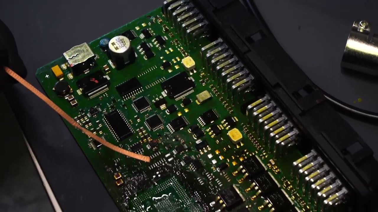 Freightliner Cascadia CPC4 Module Repair YouTube Freightliner Cascadia CPC4 Module Repair YouTube