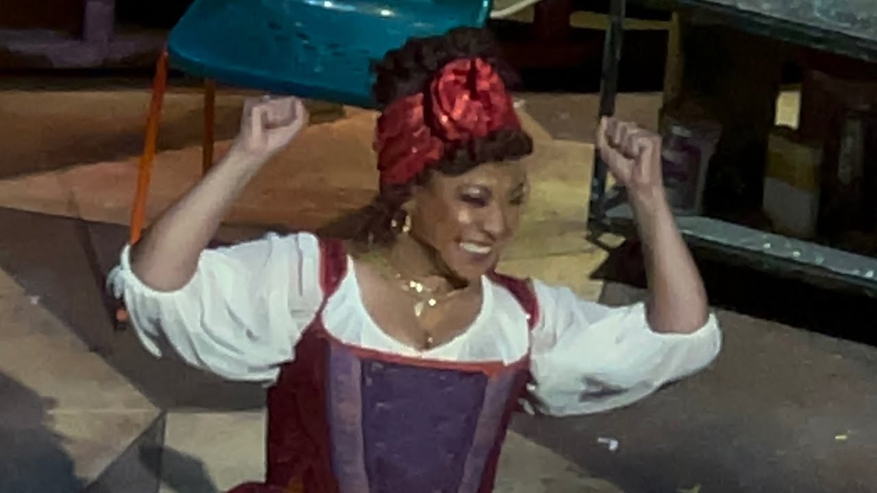 Melanie La Barrie makes pre-SHO speech at & Juliet for Kim Onah Juliet ...