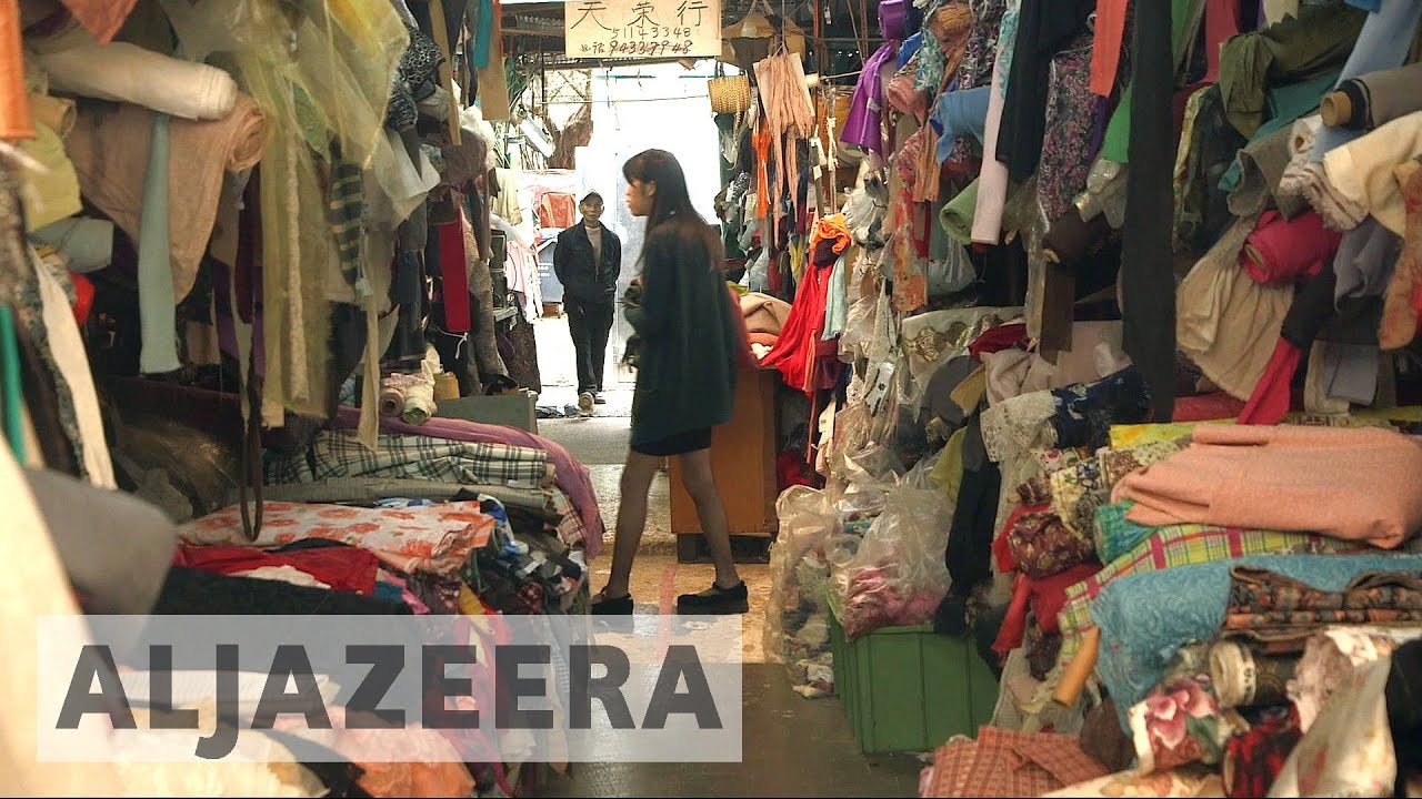 Hong Kong: Iconic fabric market to close - YouTube