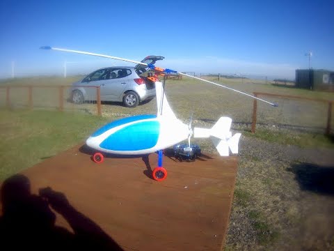 LIGHTNING AUTOGYRO BODY TEST - YouTube