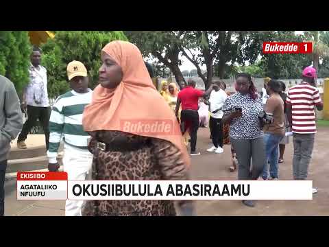 Agataliikonfuufu Aba MTN nga bali wamu n’abakulira ekitongole kya KCCA okusiibulula abakyala abalong