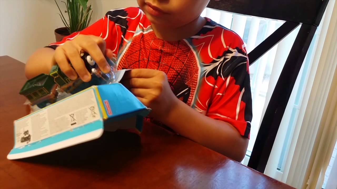Unboxing Talking Emily and Talking Salty Thomas and Friends - YouTube