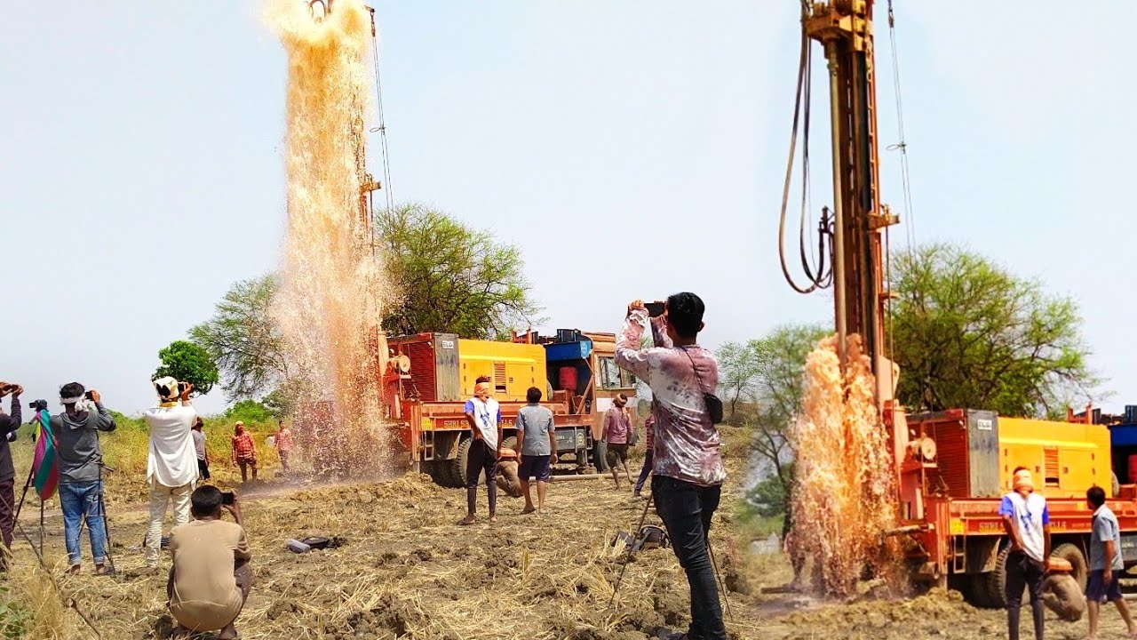 How Bore Well Drilling Machine Water Borewell Gadi Cartoon Video farmer ...