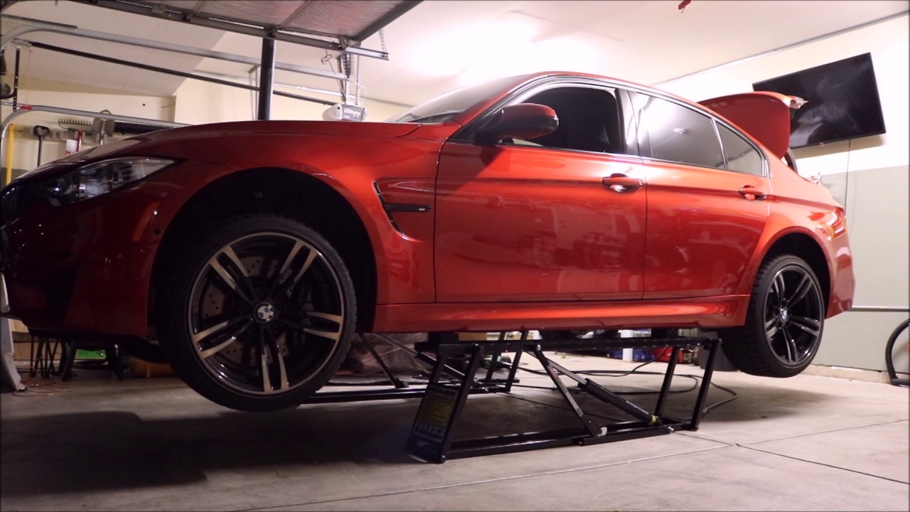 Quickjack BL-5000SLX Car Lift - F80 M3 - YouTube