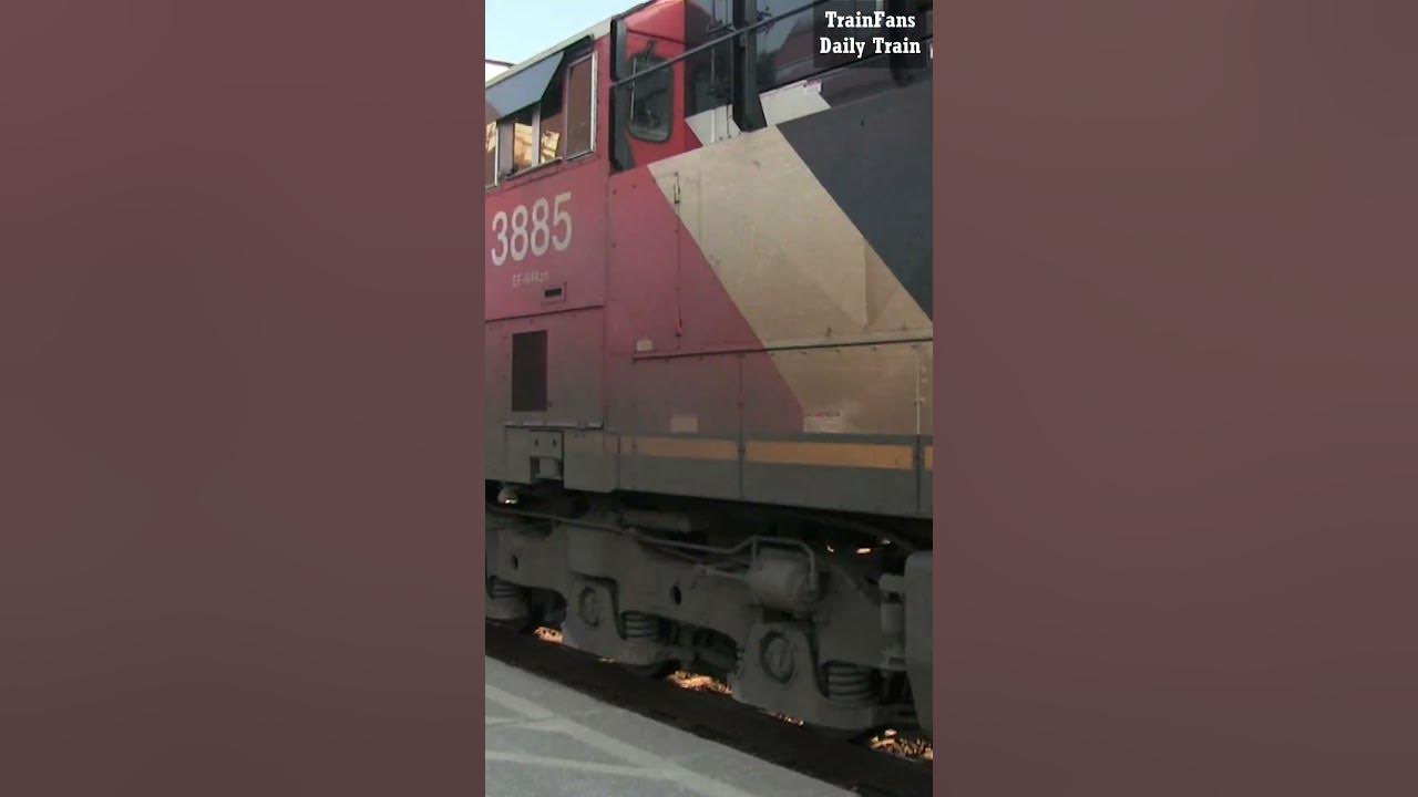 #shorts Manifest Train CN M301 With CN 3826 & CN 3885 Locomotives Sarnia #trains - YouTube
