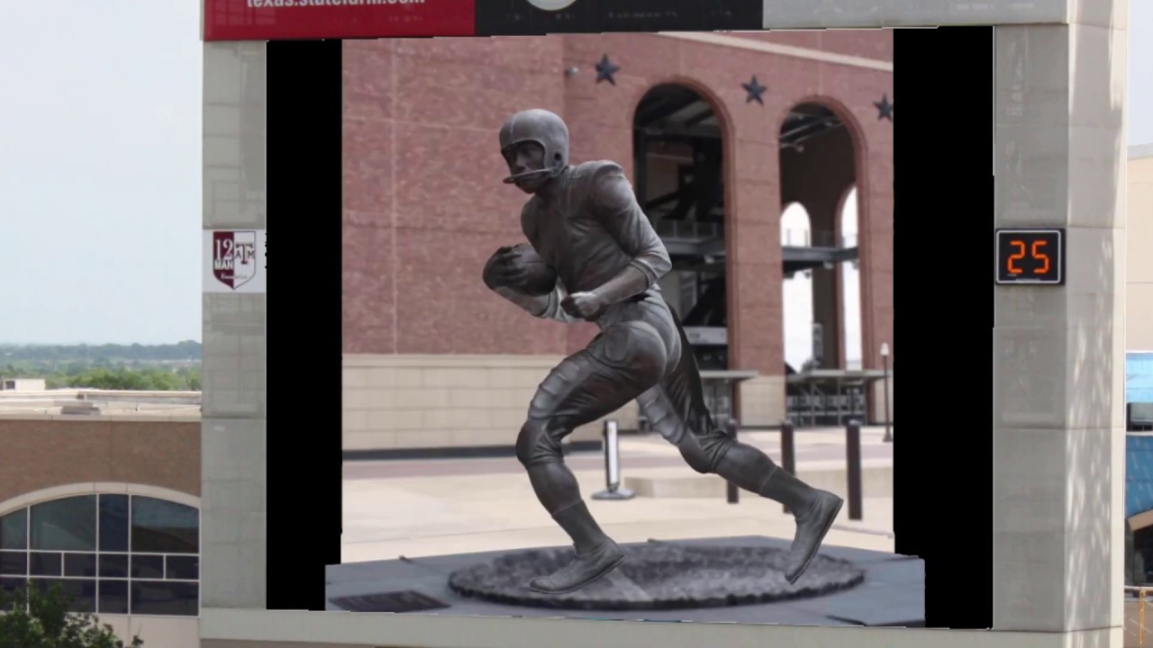 JD Crow Statue Animation - YouTube