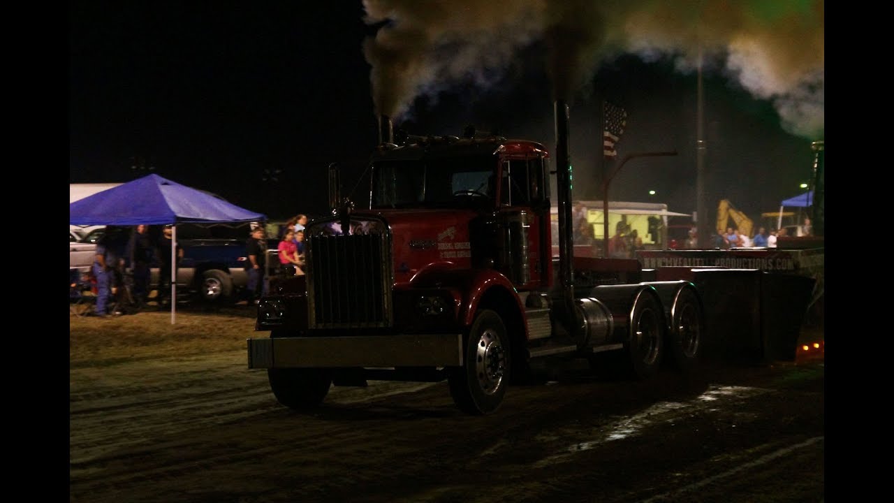 Bluegrass Pulling 2017: Pro Stock Semis | Lebanon, KY | Let's Go ...