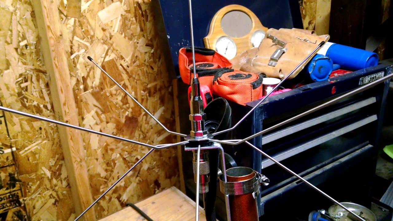 Procomm Spider antenna poor reception - YouTube