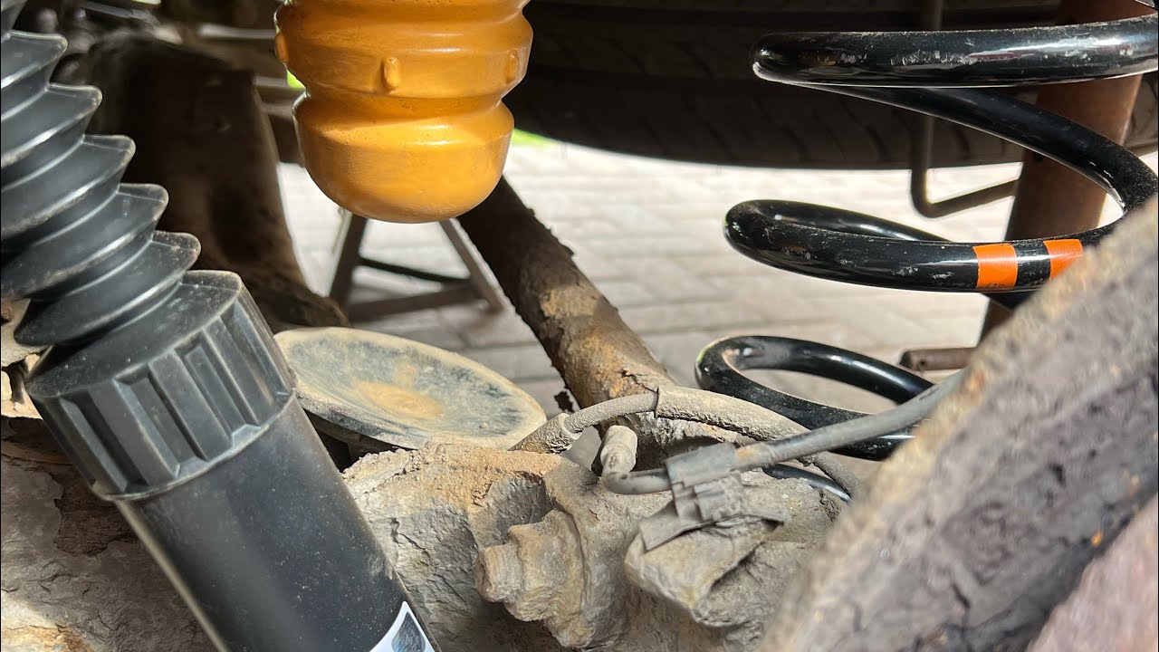 Peugeot Expert rear suspension - YouTube