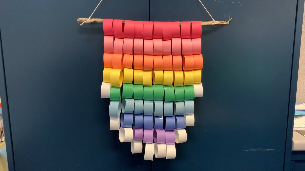 Arts & Crafts: Paper-Chain Mural - YouTube