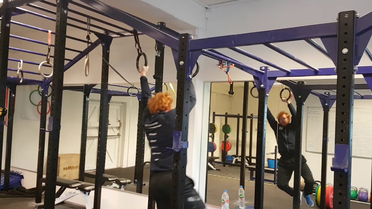 Fun on the Monkey Bars - YouTube