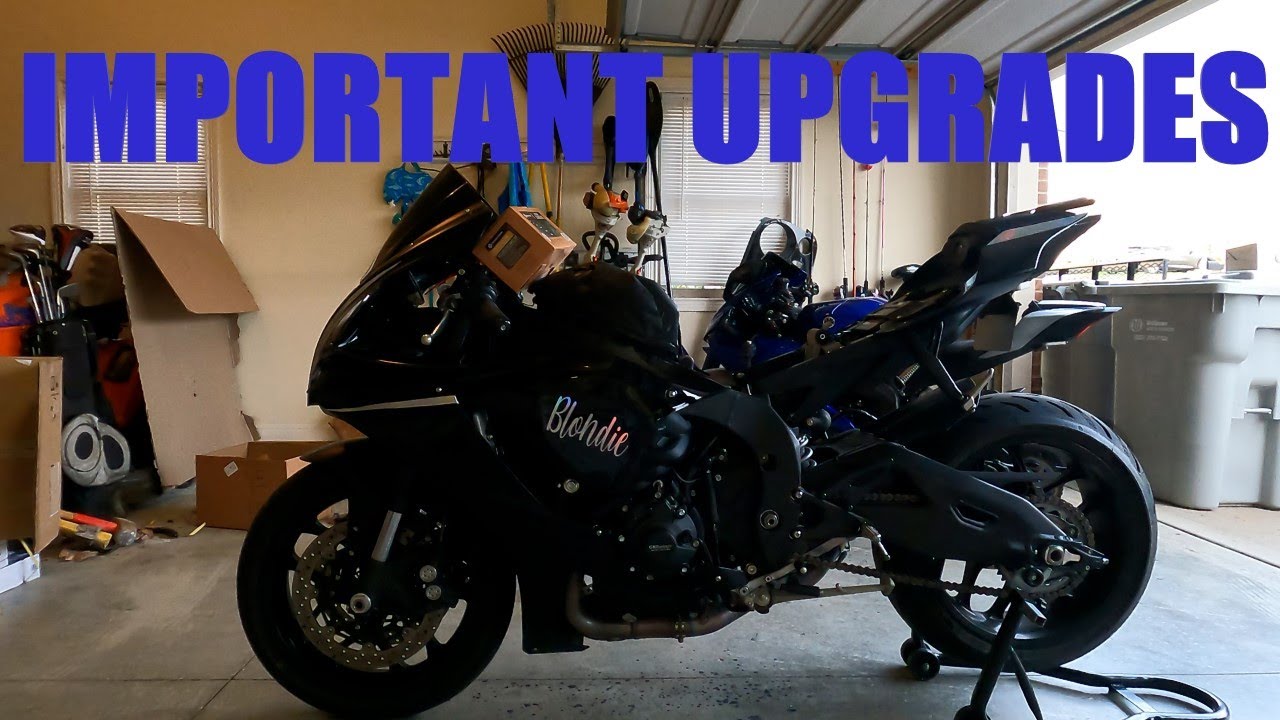 HOW TO REMOVE GAS TANK 2020+ Yamaha R1 - YouTube