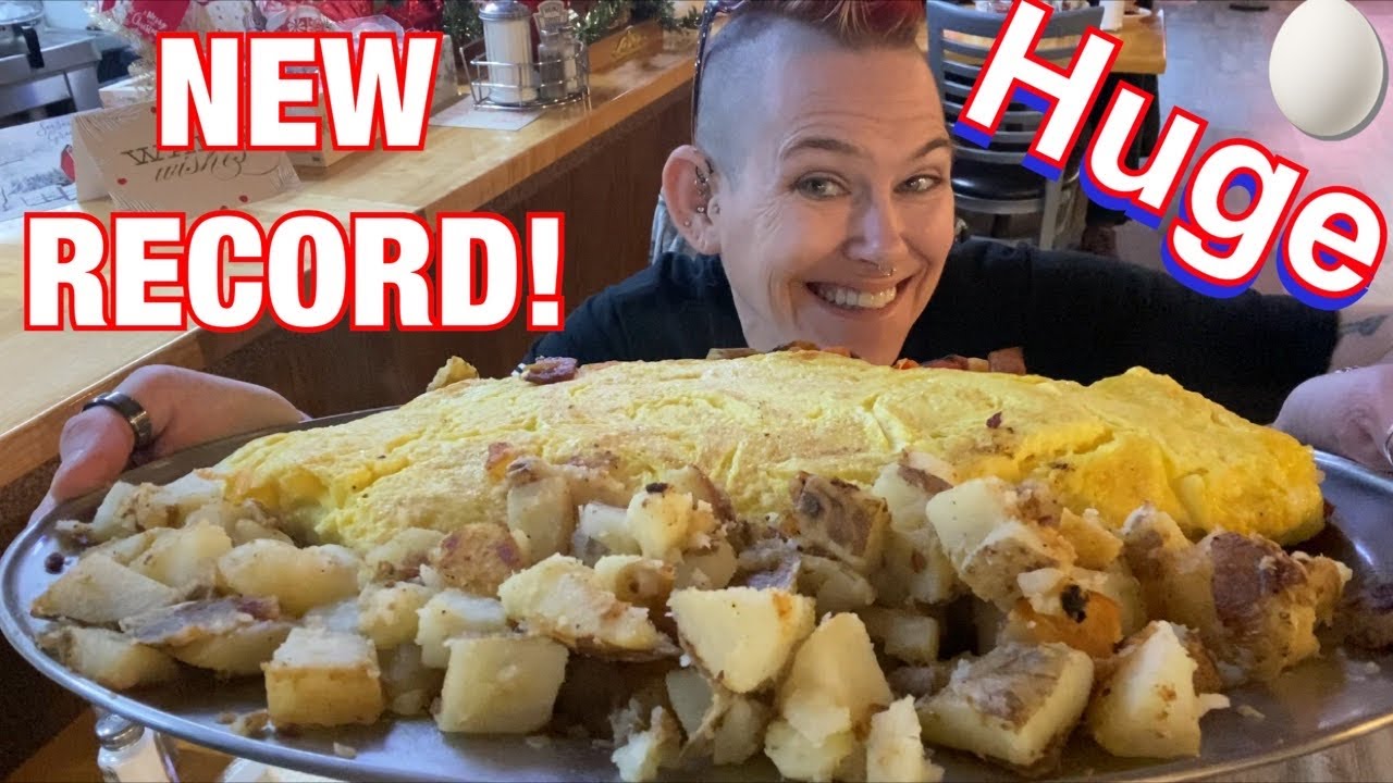 The MASSIVE - WOLVERINE- BREAKFAST CHALLENGE - NEW RECORD!!! - MOM VS ...