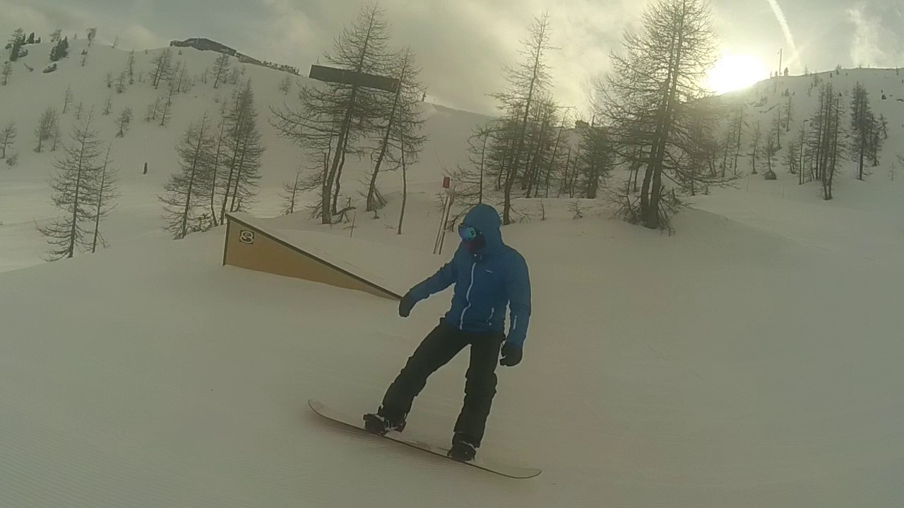 Train snowboard toshiba x-sports 720 - YouTube