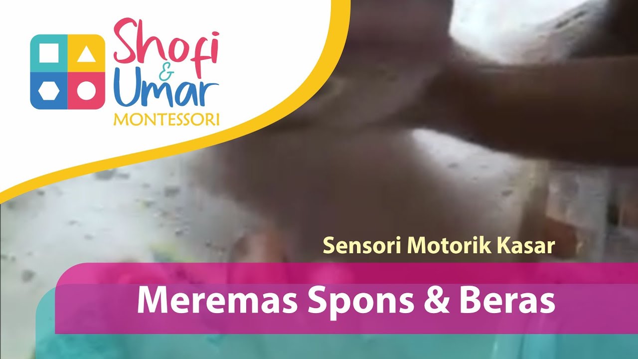 Montessori Squeezing Sponge and Spooning Rice - YouTube