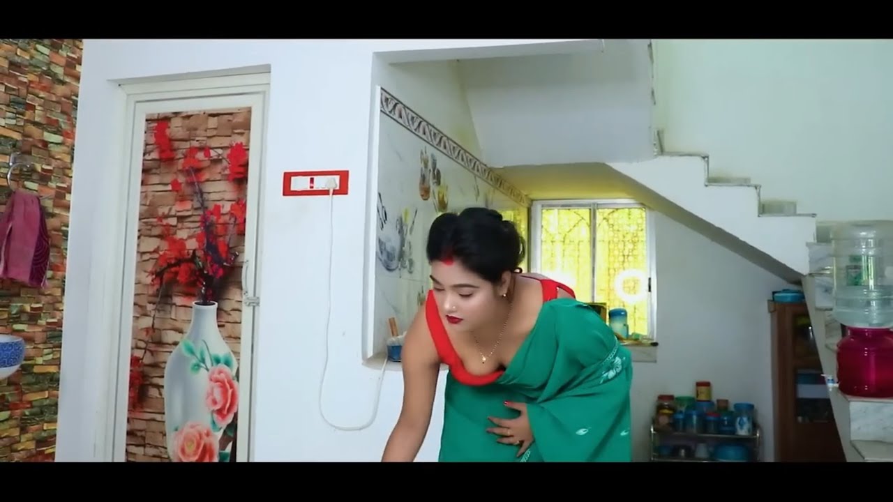 hot romance video//romantic video - YouTube