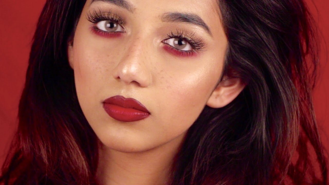 Easy Strawberry Makeup Look - YouTube