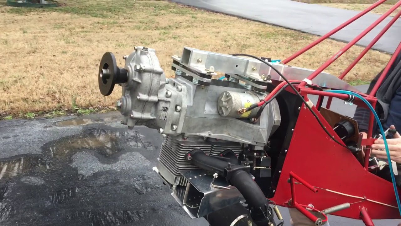 Airbike Hirth 2702 First Run - YouTube