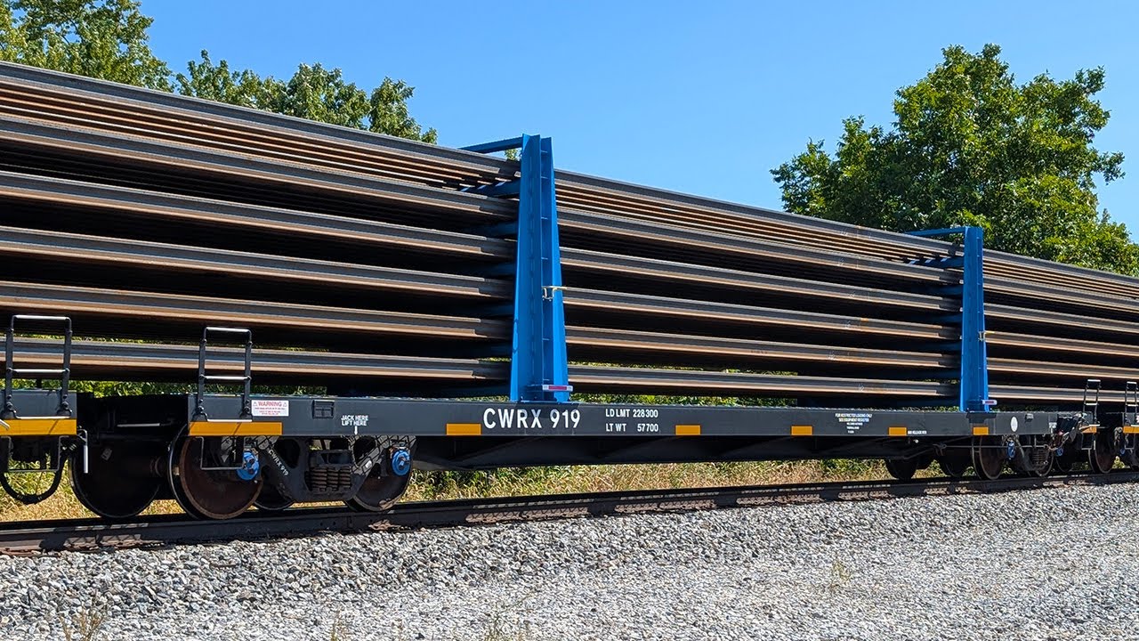 Continuous Welded Rail Train (CWR) - YouTube