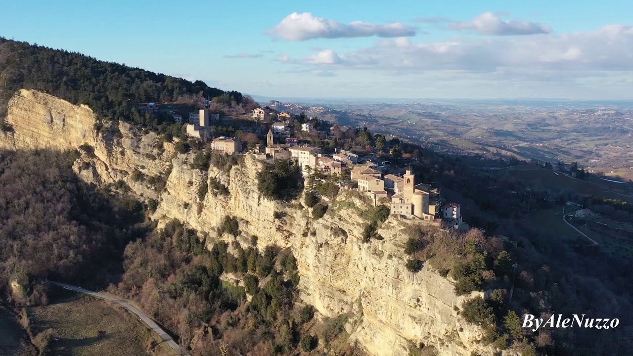 Montefalcone Appennino Marche Italy - YouTube