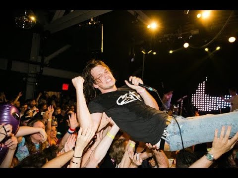 George Clanton Live at 100% ElectroniCON (Full Concert) - YouTube