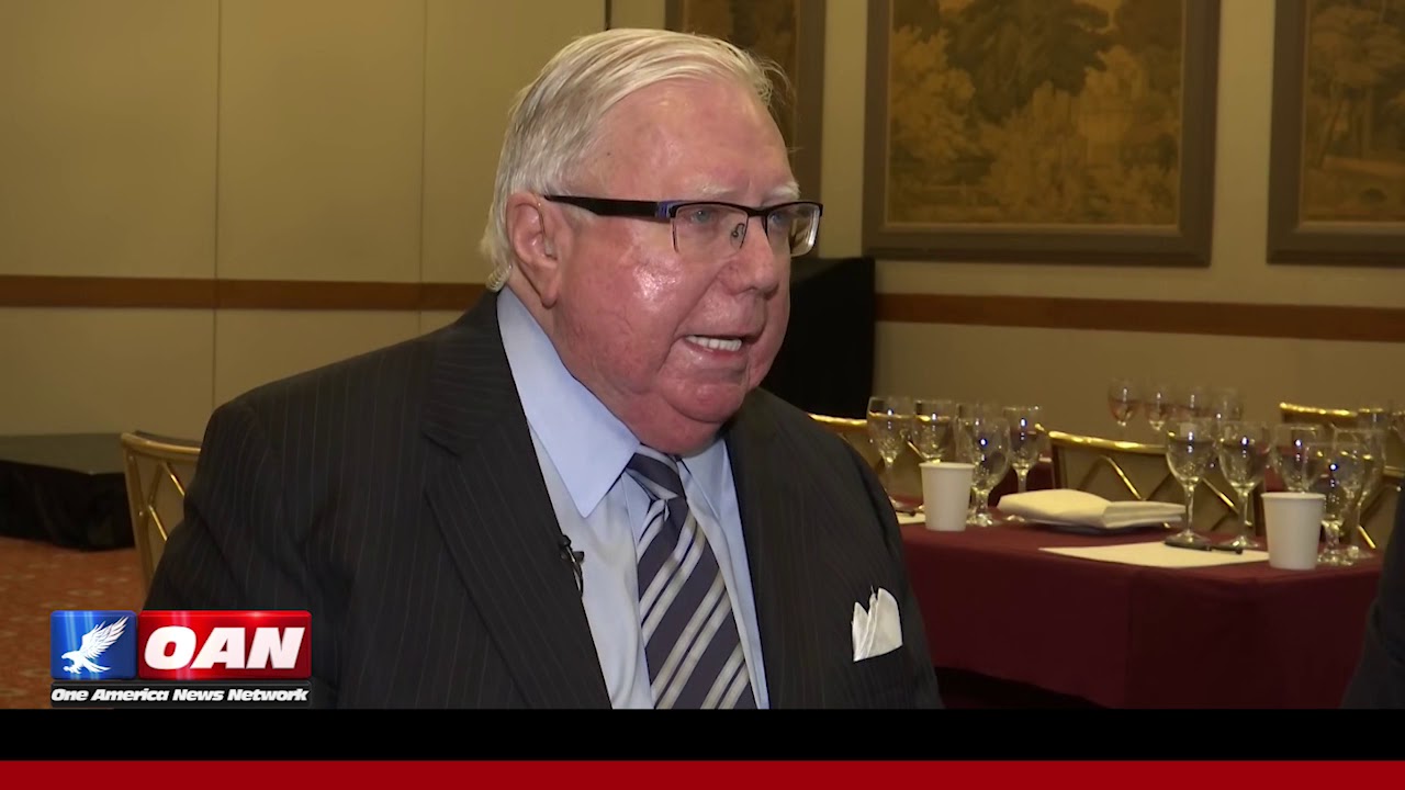 Jerome Corsi Rejects Mueller Plea Deal - YouTube