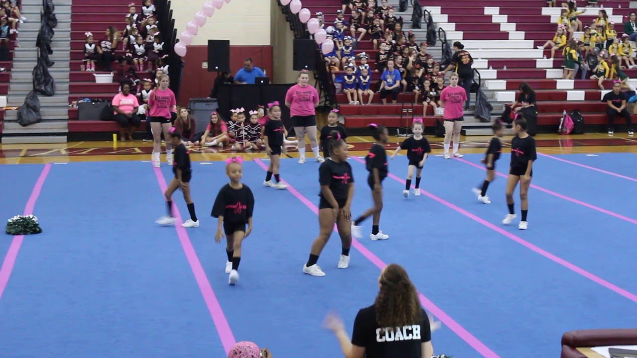 Brentwood Cheerleading 2017 - YouTube